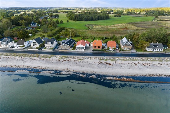 Strandvejen 44, 4654 Faxe Ladeplads – Se vigtig info