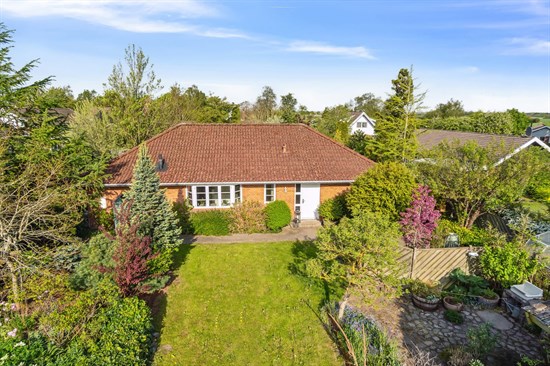 Solgt Villa på Storgårdsvej 27, Haslev