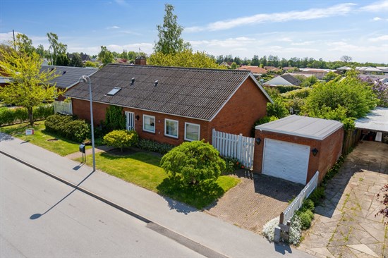 Solgt Villa på Erik Bøghs Vej 10, Fuglebjerg