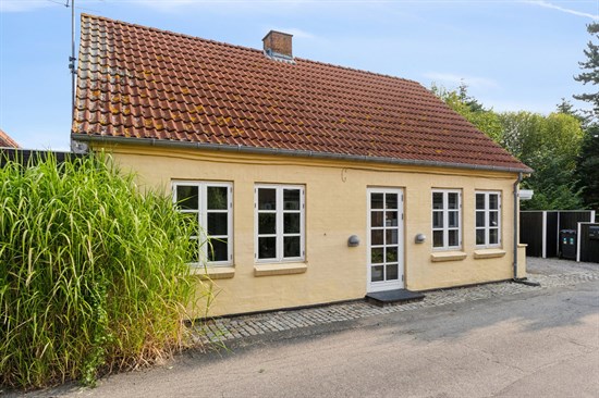 Solgt Villa på Strandvej 3, Guldborg