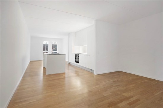 Solgt Ejerlejlighed på Løgæblevej 3, st., Valby