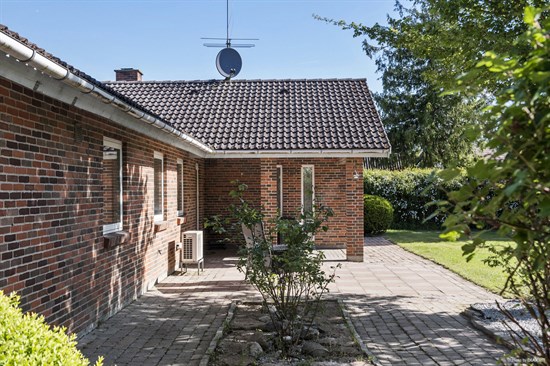 Risby 6, 4652 Hårlev – Se vigtig info