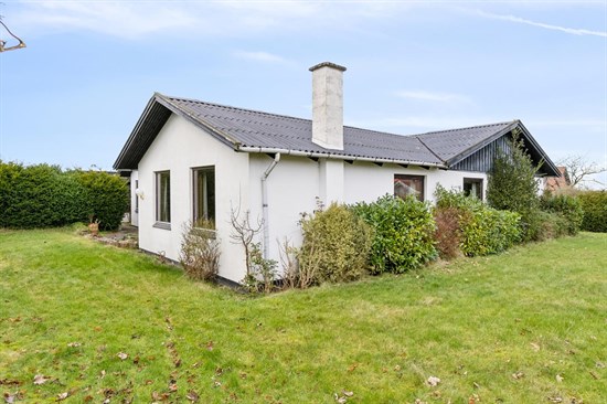 Solgt Villa på Ravnstrupvej 19, Græsted
