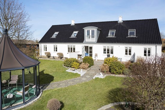 Solgt Villa på Kunnerupvej 32, Hasselager