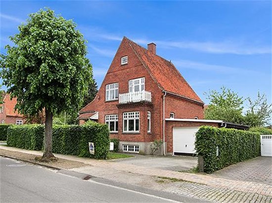 Engvej 14, 5230 Odense M – Se vigtig info