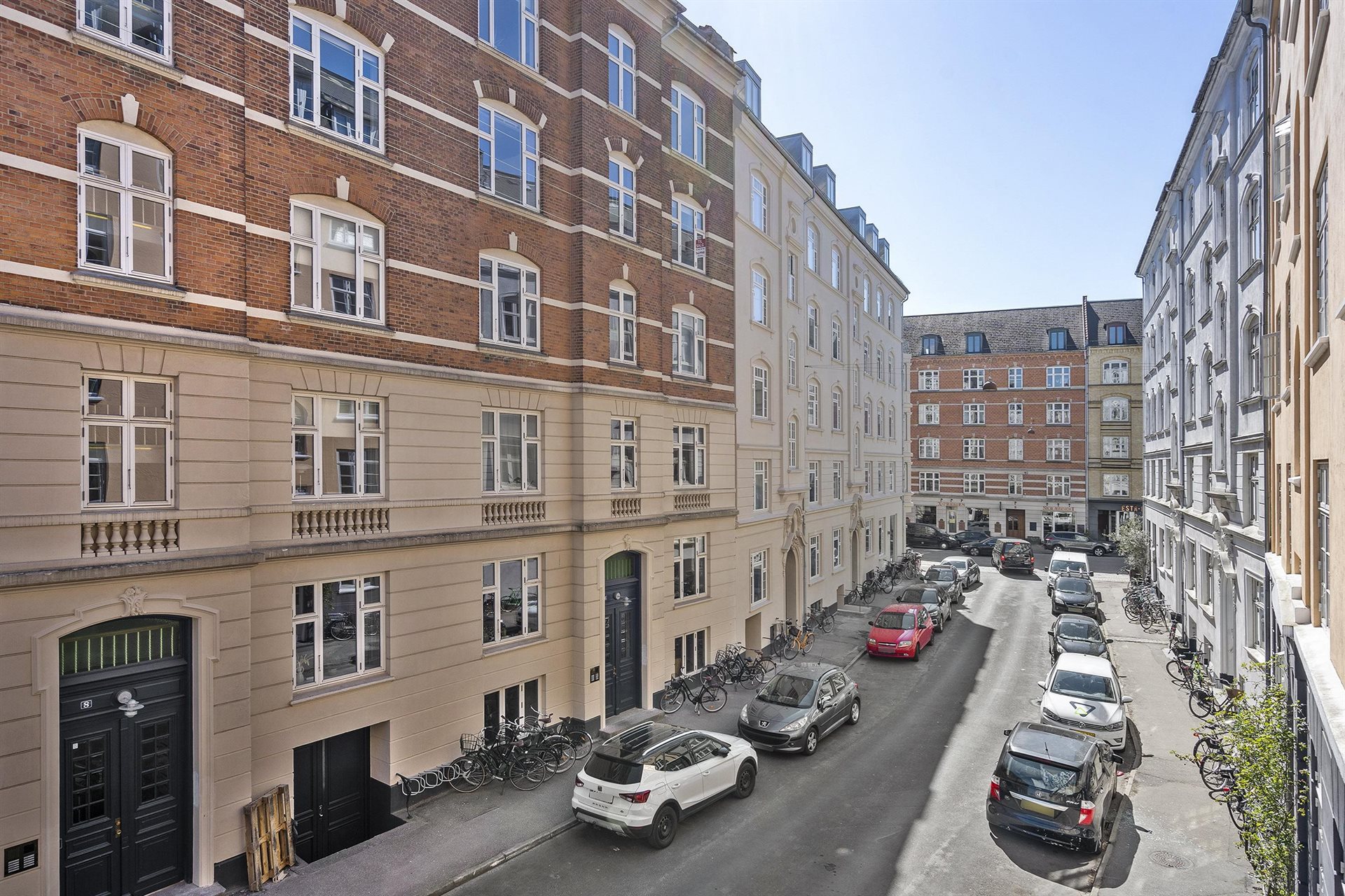 Se 710 boliger og grunde, der kun er til salg på Boliga.dk